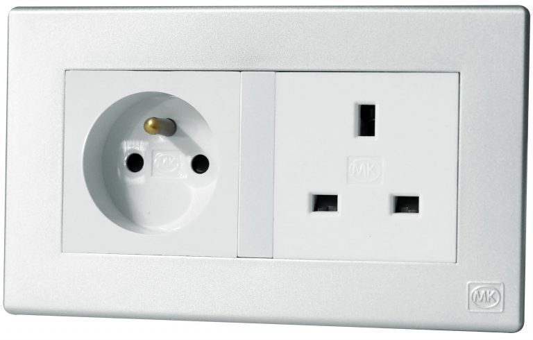 Mauritius - Power plug, socket & mains voltage in Mauritius